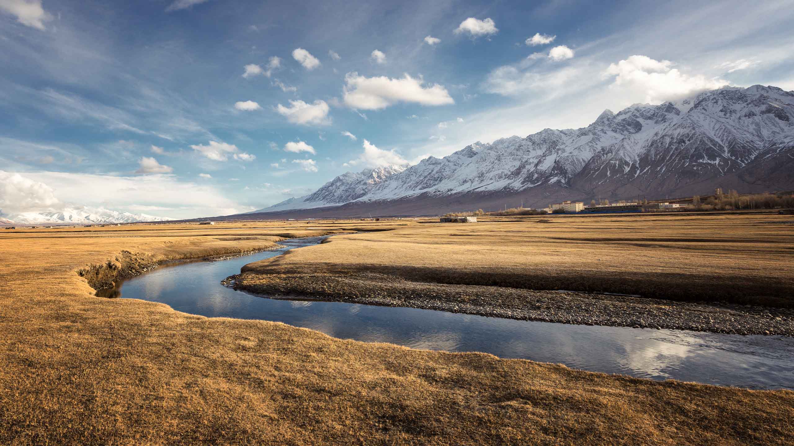 The fight for Xinjiang : The history and geography of China's ...