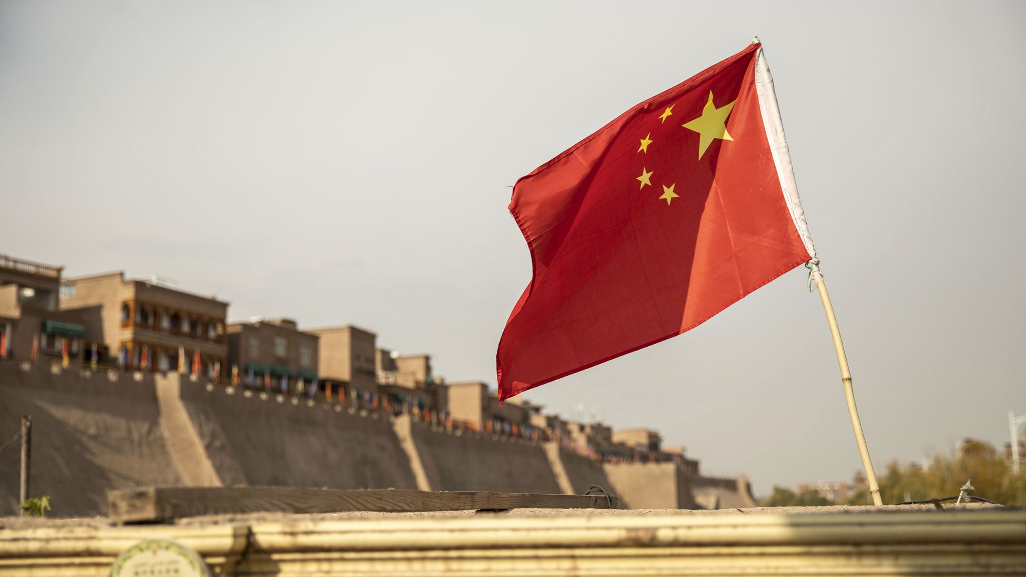 The fight for Xinjiang : The history and geography of China's ...